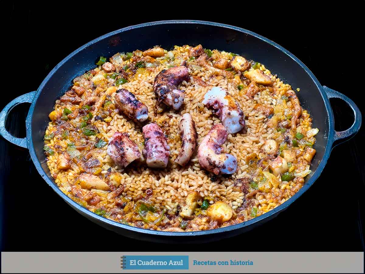 Arroz Seco con Pulpo a la Brasa: Una Receta Especial | El Cuaderno Azul
